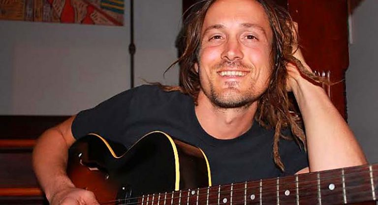 Robert Kuhn And the Album “Everybody Knows” – Galveston Island Guide